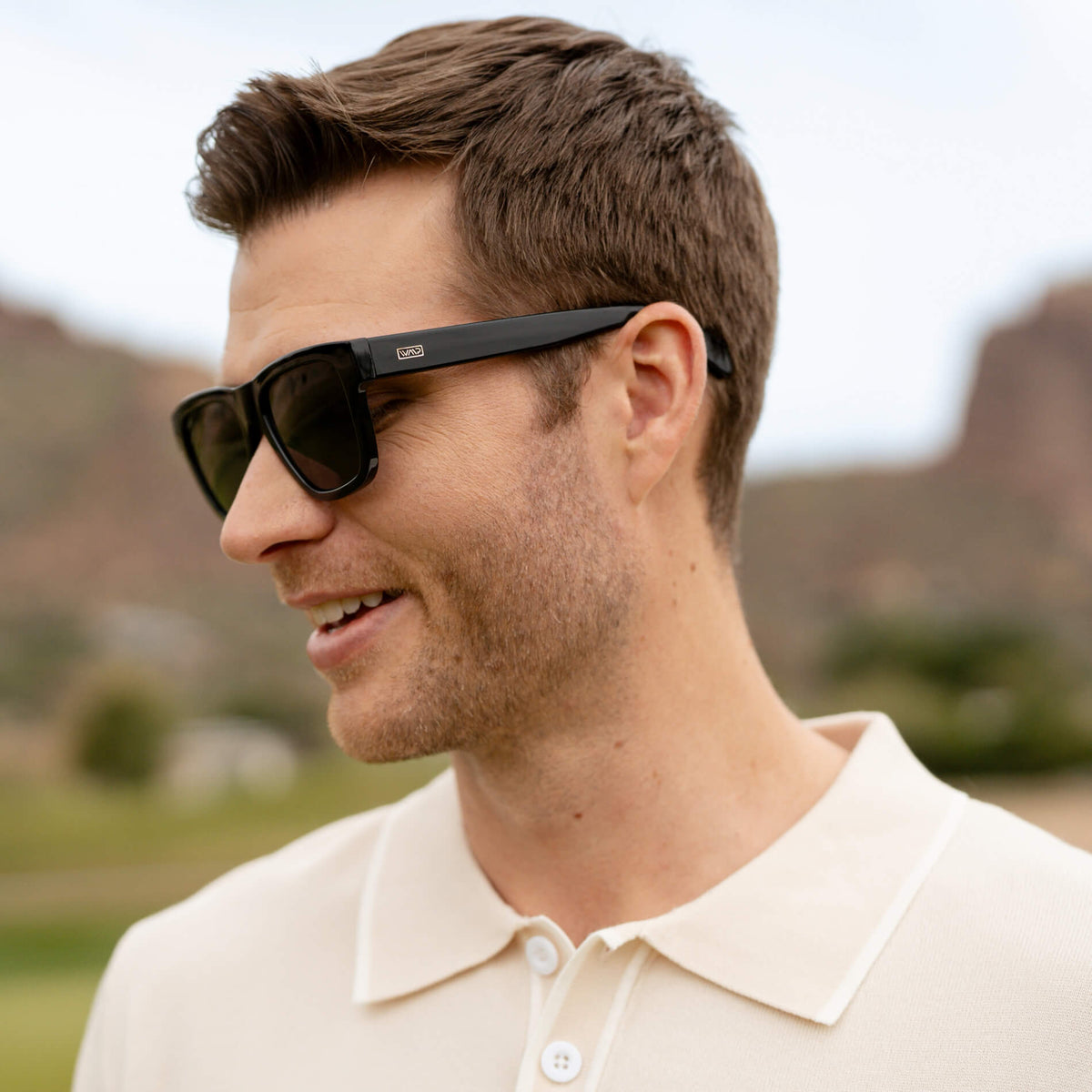 Link | Modern Square Men’s Golf Sunglasses – WMP Eyewear